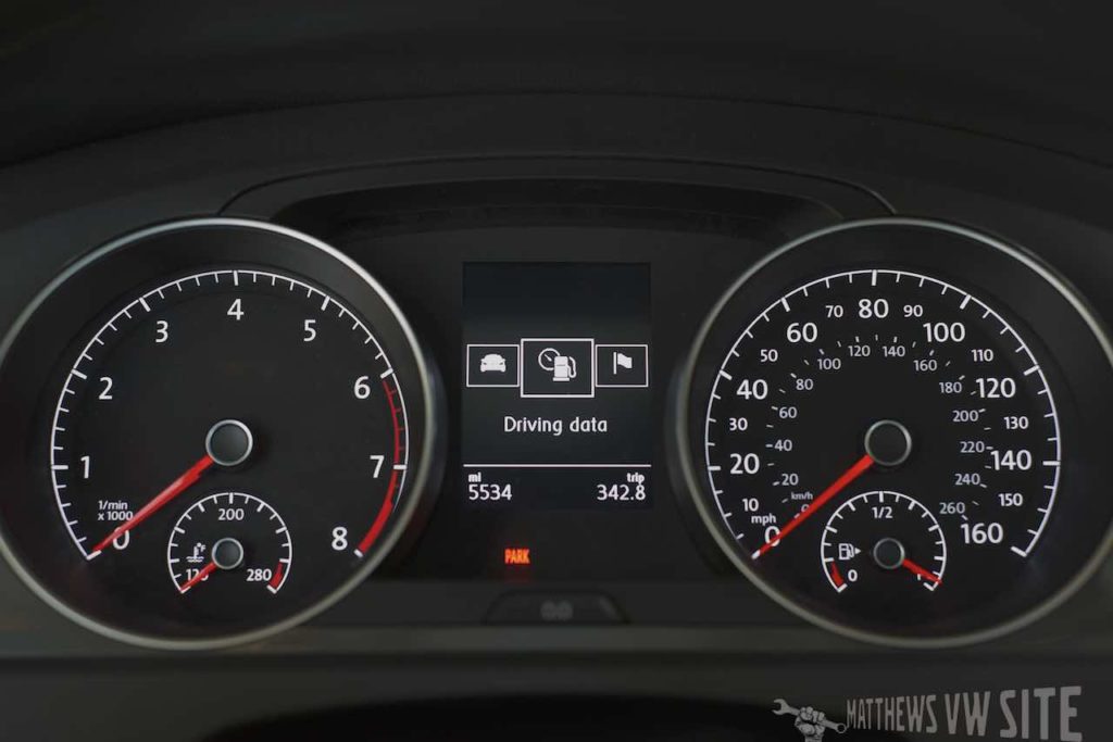 VW Golf Driver Information Display - Explanation and Use